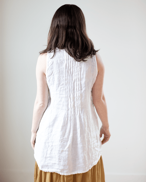 Lindsey Tuck Tank in White Linen – Bliss Boutiques